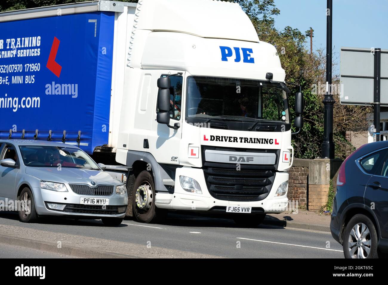 Drivers training hi-res stock photography and images - Alamy