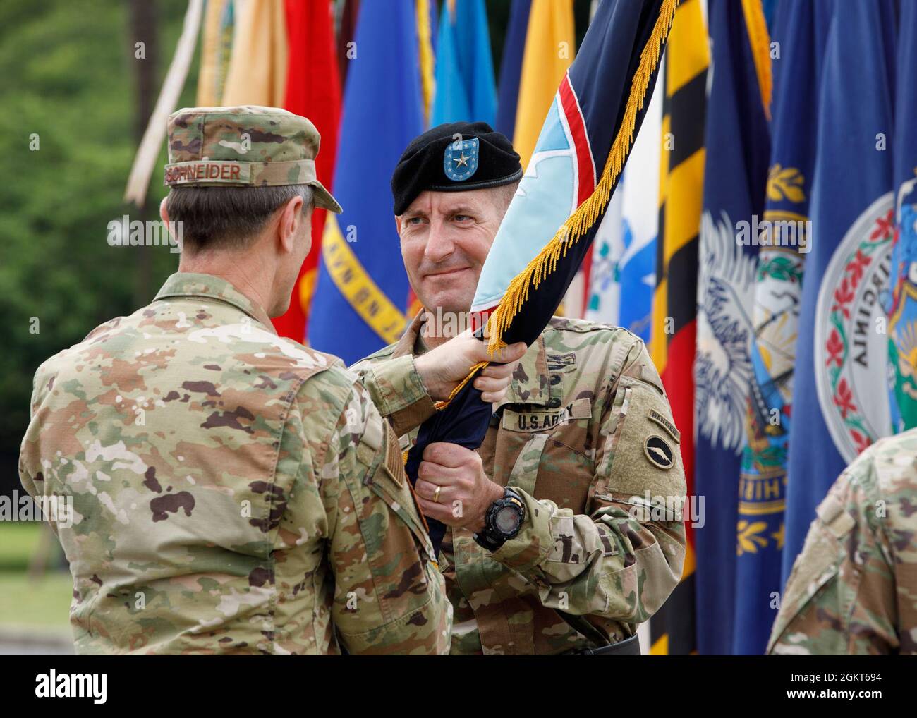 The change of command ceremony of U.S. Army Japan took place at Camp ...