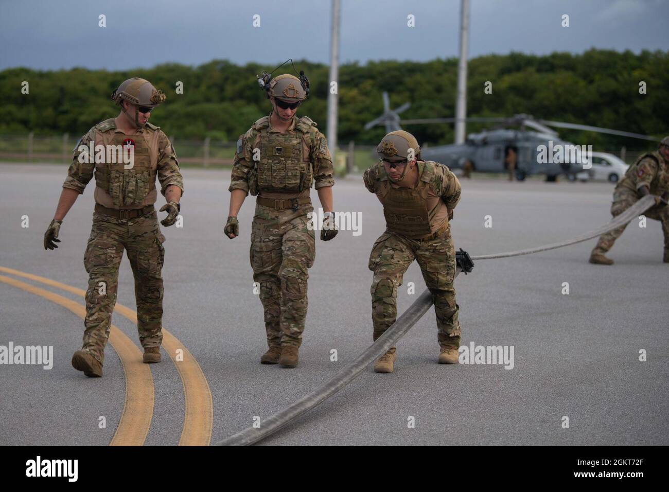 Airmen from the 18th Logistics Readiness Squadron conduct static ...