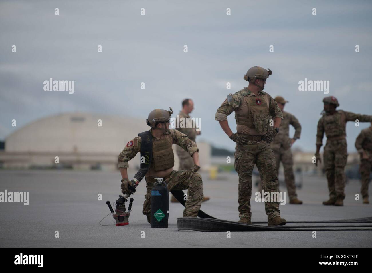 Airmen from the 18th Logistics Readiness Squadron conduct static ...