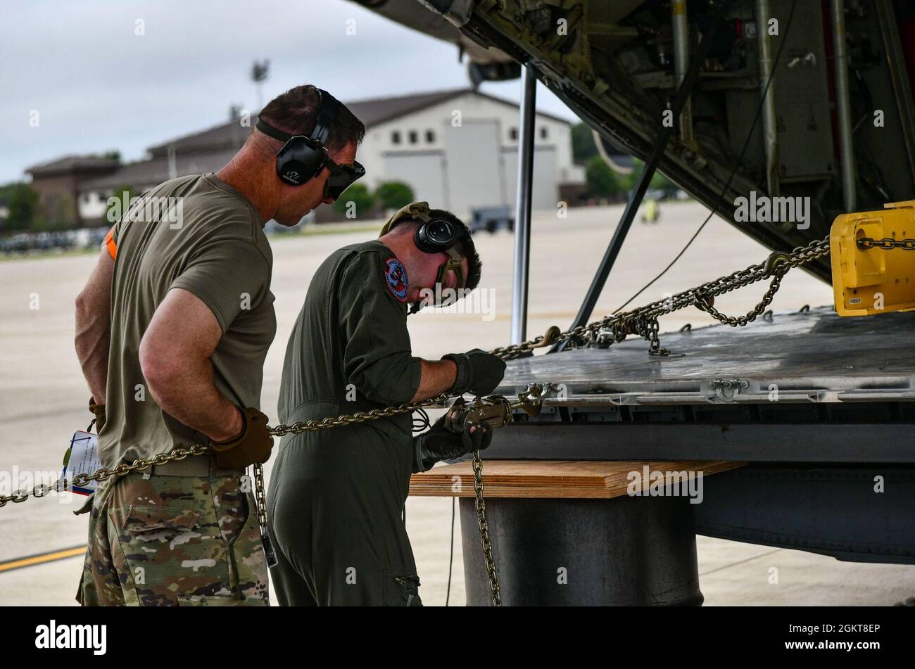 Airmen with the 143d Airlift Wing, Operations Squadron and Logistics ...