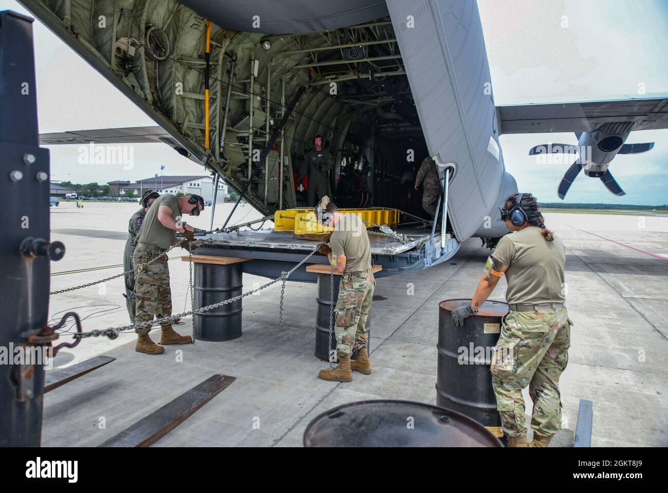 Airmen with the 143d Airlift Wing, Operations Squadron and Logistics ...