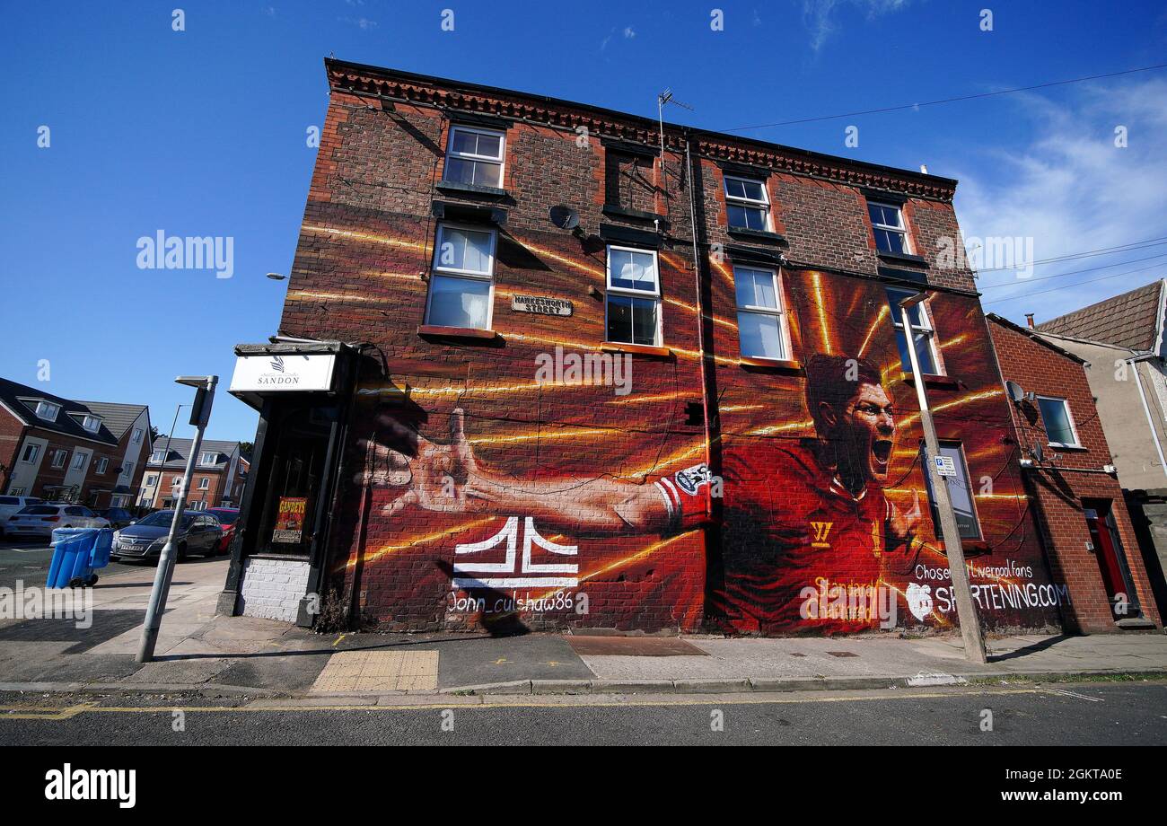 A new Steven Gerrard mural on a wall near Anfield painted by John ...