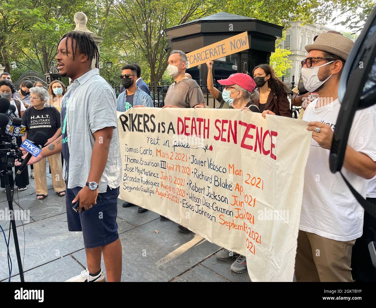 Rikers island hi-res stock photography and images - Alamy