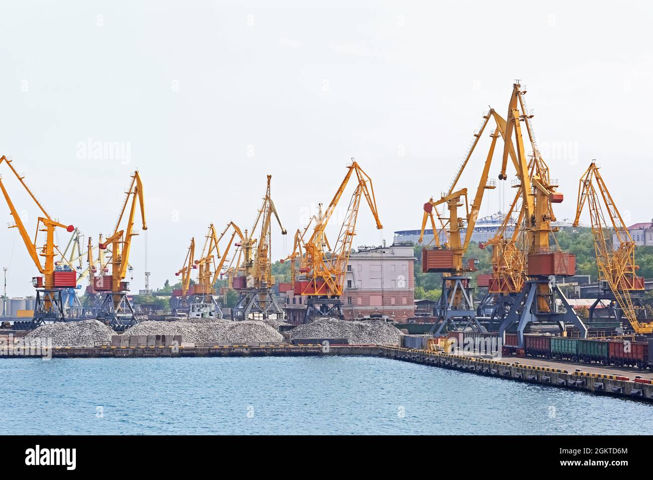 Navy ship infrastructure dock hi-res stock photography and images - Alamy