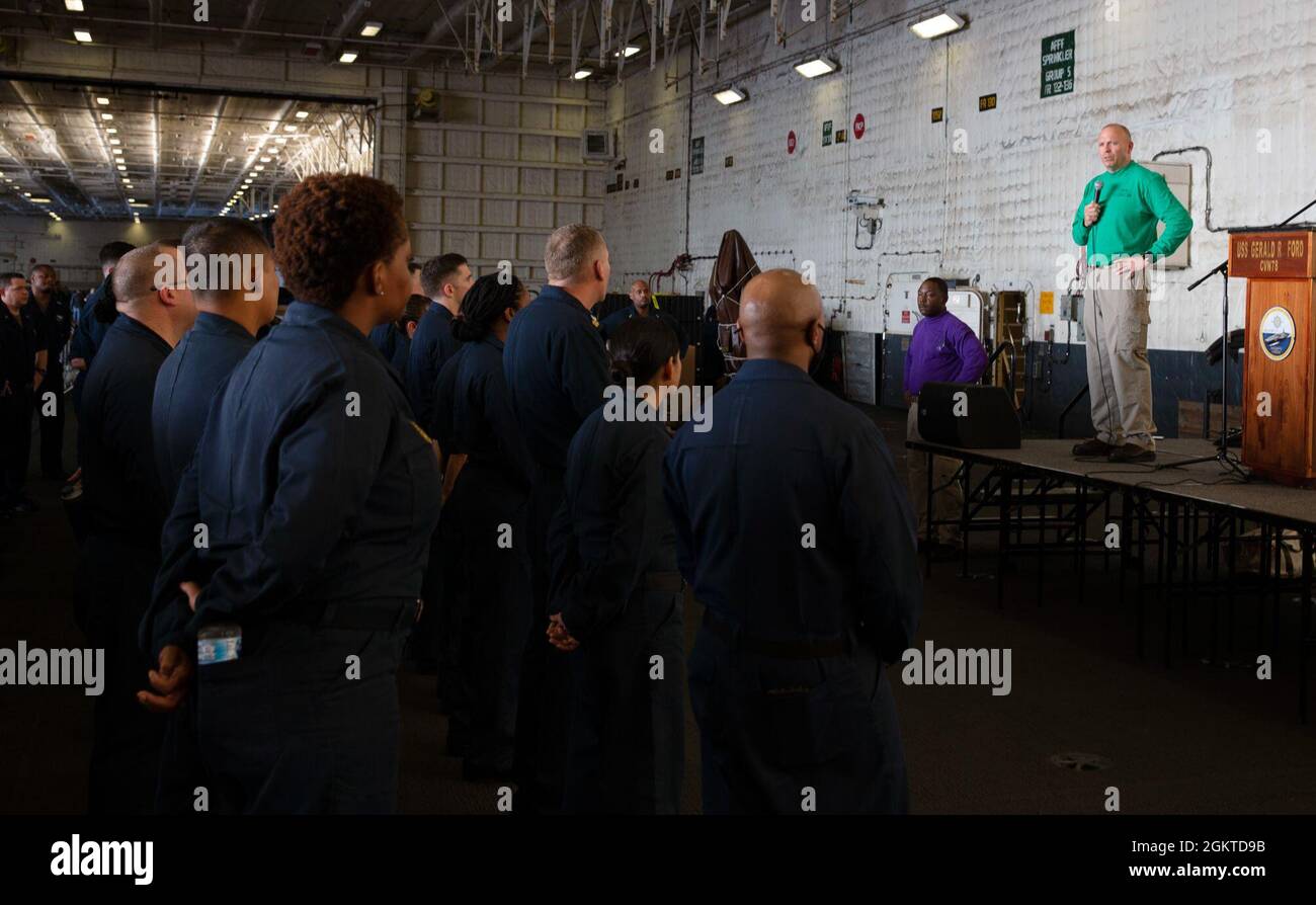 Commander, Naval Air Force Atlantic Force Master Chief Chris Chelberg ...