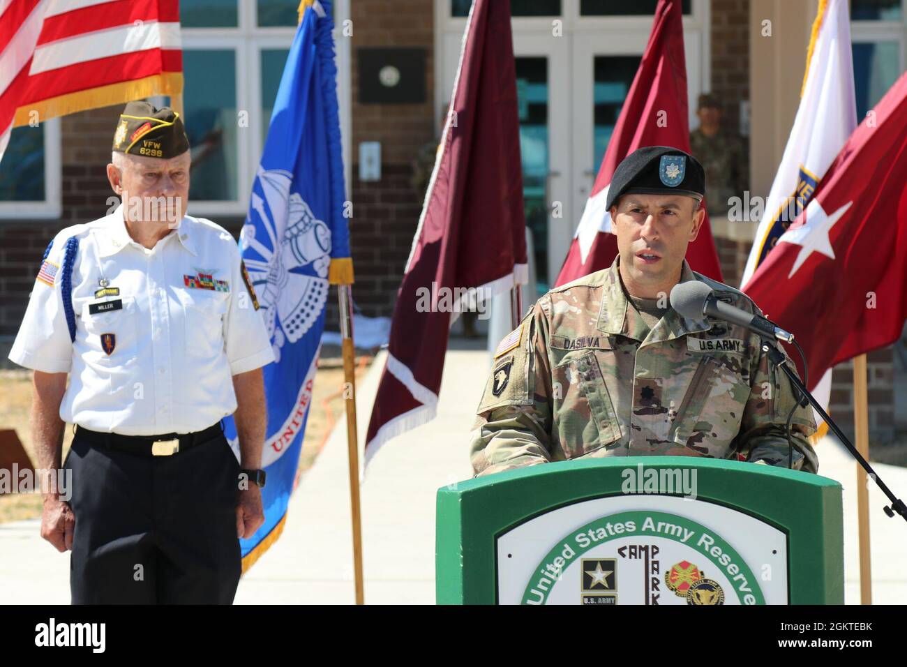 1st bct 101st airborne hi-res stock photography and images - Alamy