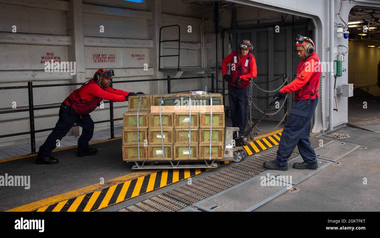 Routine ammunition offload hi-res stock photography and images - Alamy