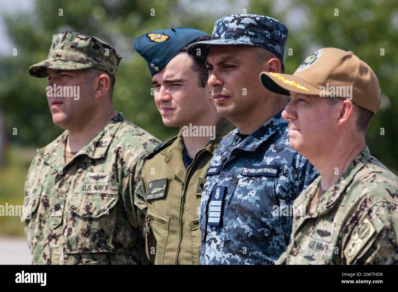 210630-N-BM428-0601 MYKOLAIV MILITARY AIRBASE, Ukraine (June 30, 2021 ...