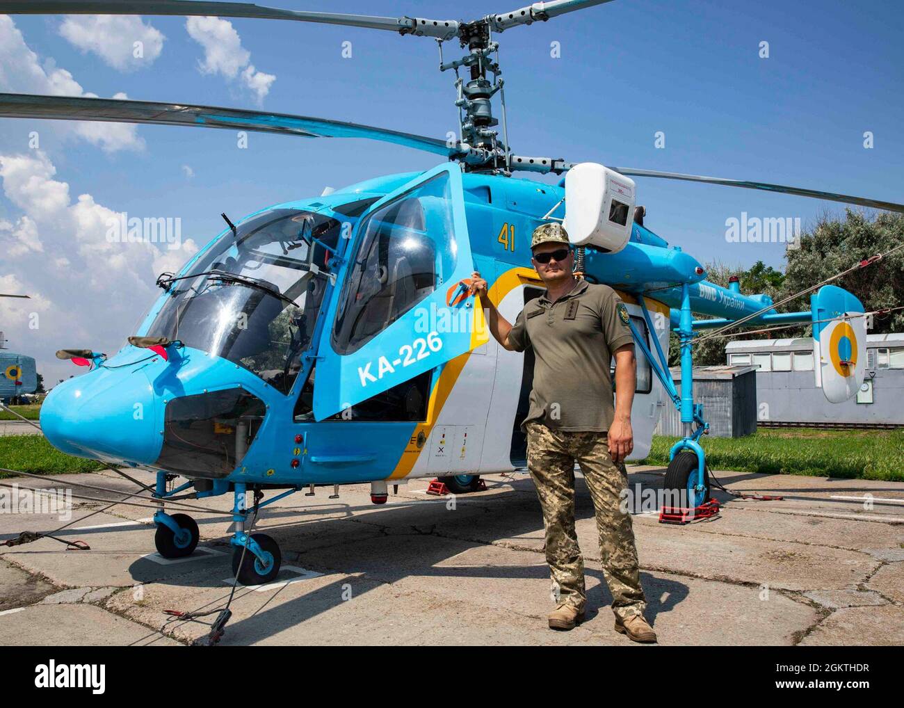 210630-N-BM428-0590 MYKOLAIV MILITARY AIRBASE, Ukraine (June 30, 2021 ...
