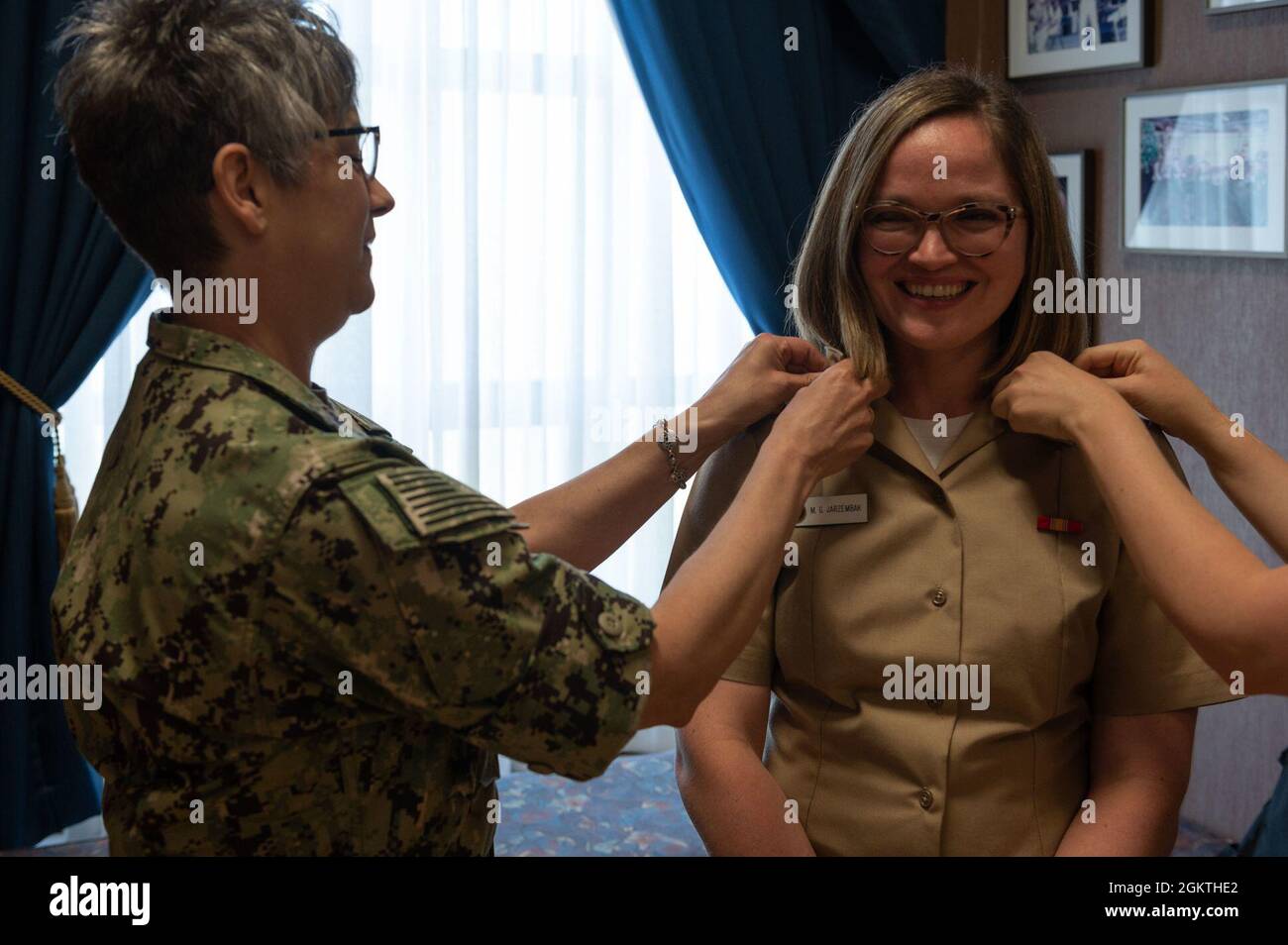Master Chief Musician Ruth Keenher pins newly promoted Musician 1st ...
