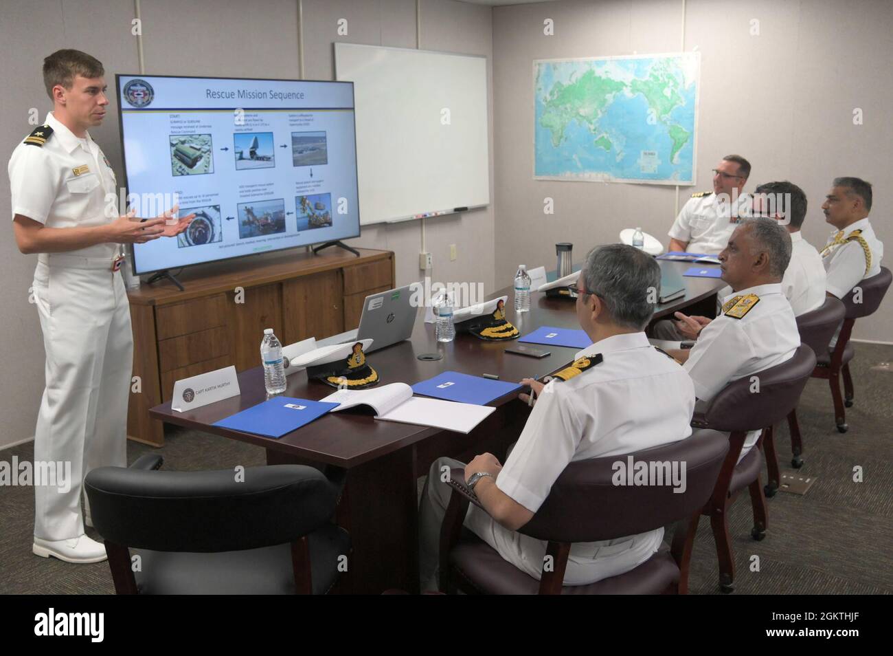 Indian navy vice chief of naval staff hi-res stock photography and ...