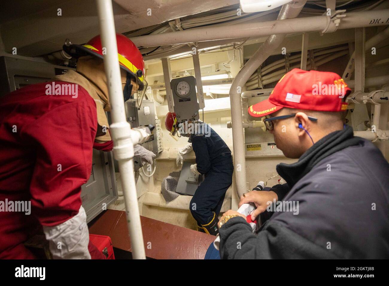 ARCTIC OCEAN (June 30, 2021) Damage Controlman 3rd Class Jeffrey Allen ...