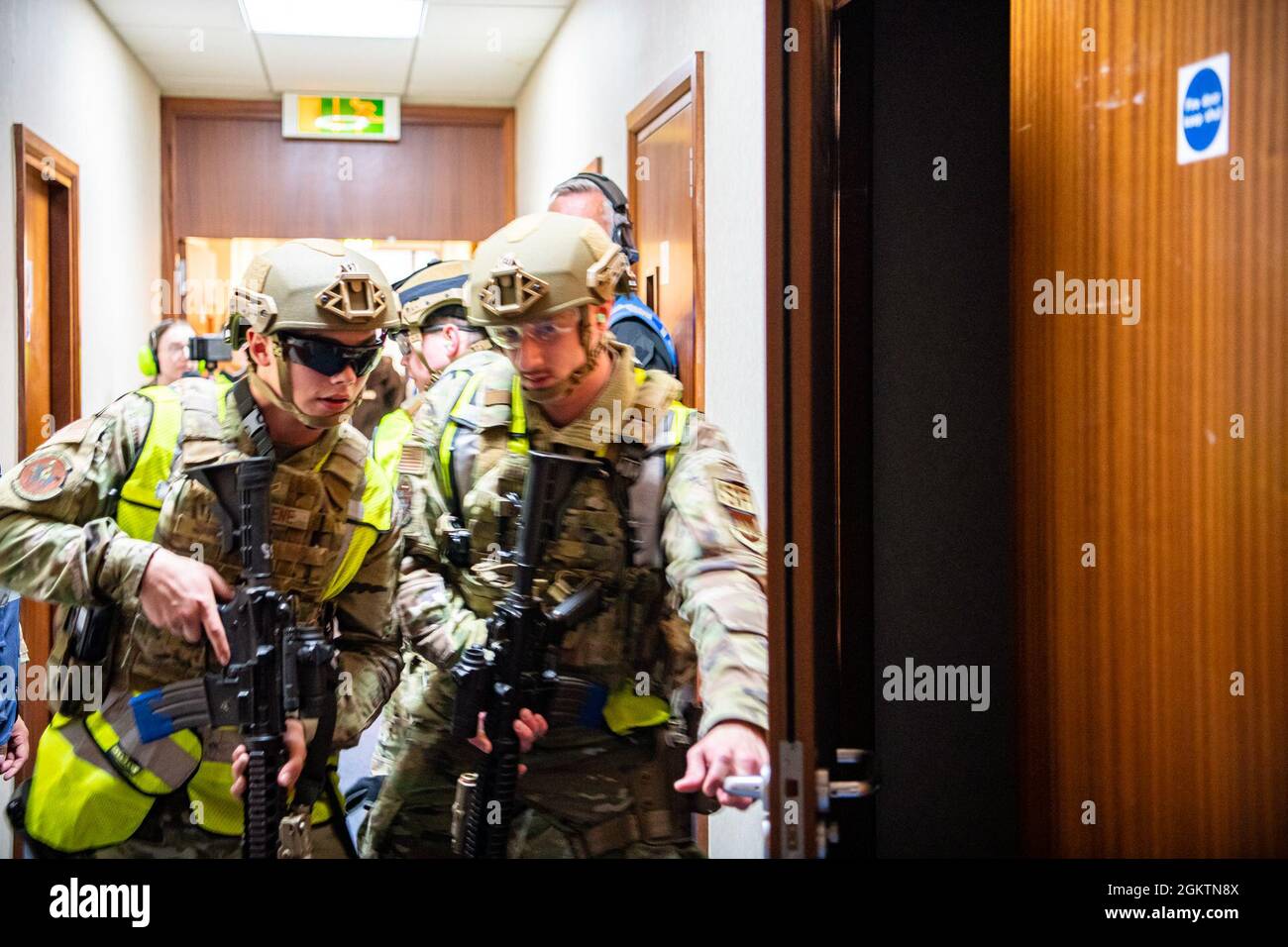 422nd sfs hi-res stock photography and images - Alamy