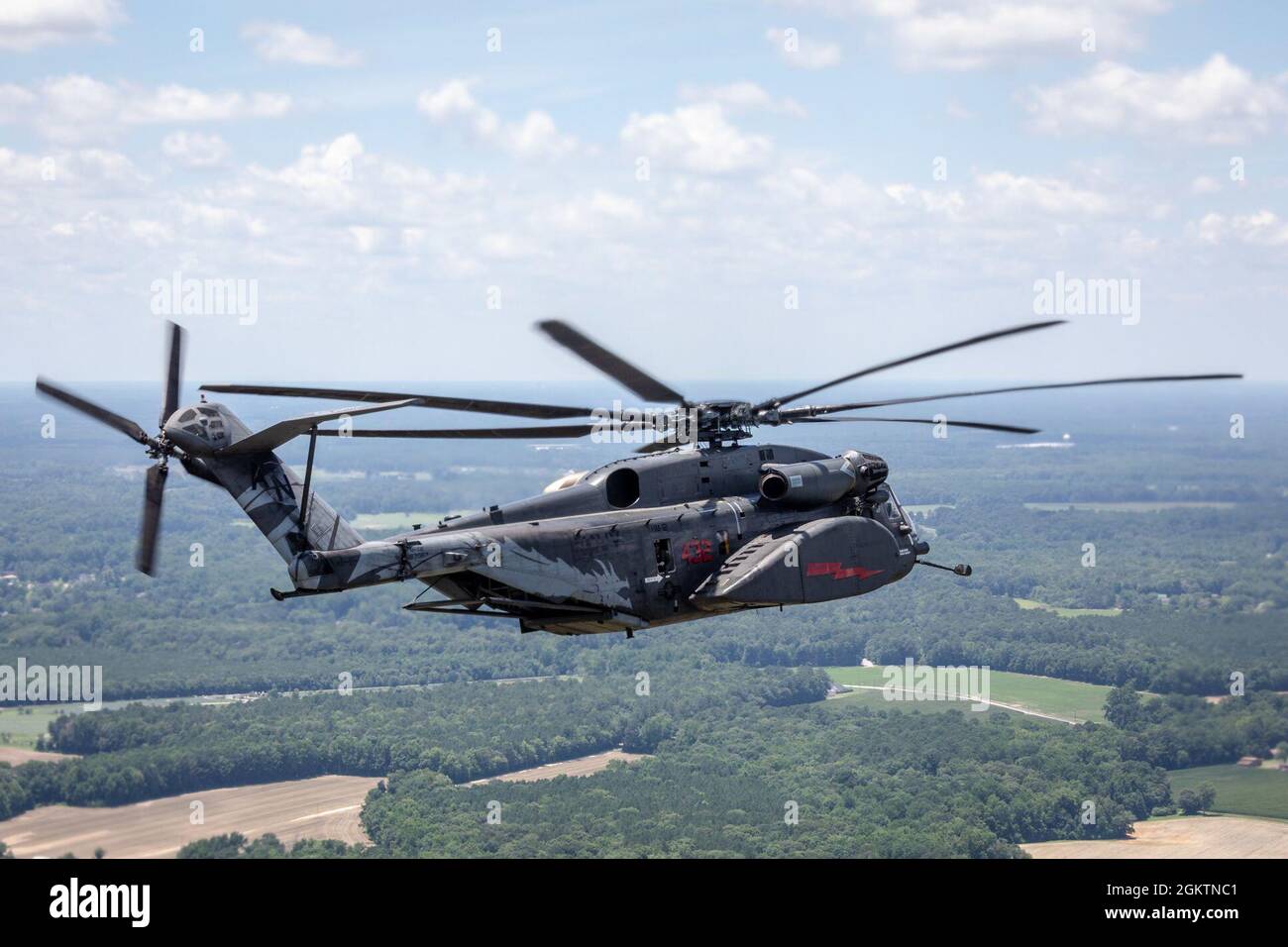 210630-N-MZ836-1368 NORFOLK, Va. An MH-53E Sea Dragon helicopter from ...