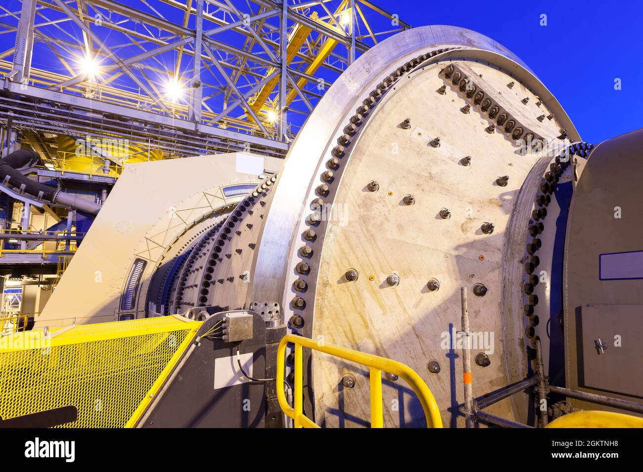 Copper mine mining processing plant hi-res stock photography and images ...