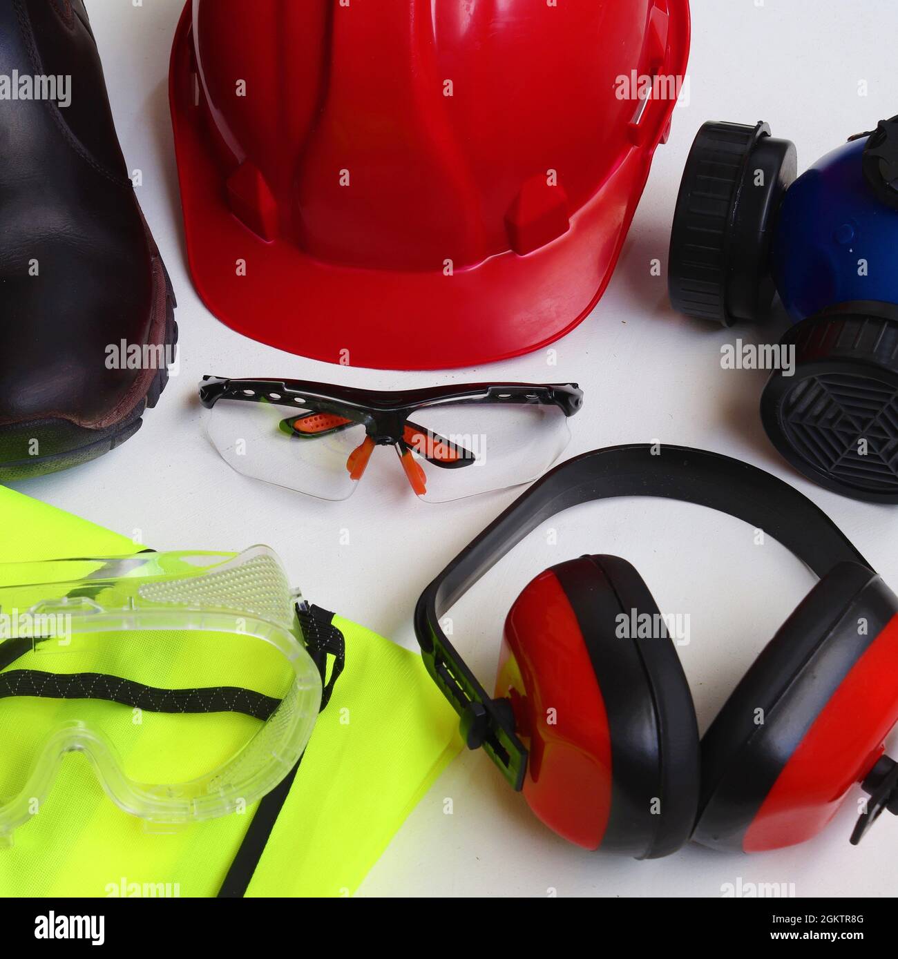 Personal protective equipment kit hi-res stock photography and images ...