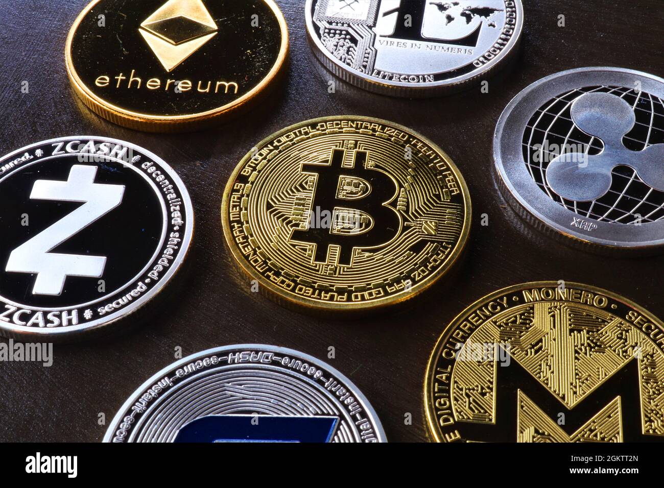 Real coins hi-res stock photography and images - Alamy