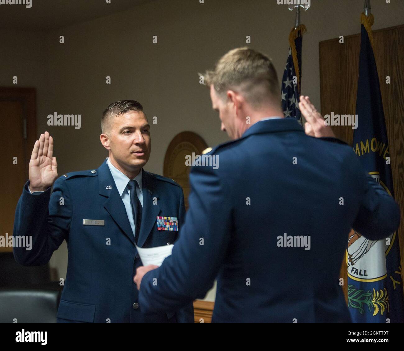 Former master sergeant hi-res stock photography and images - Alamy