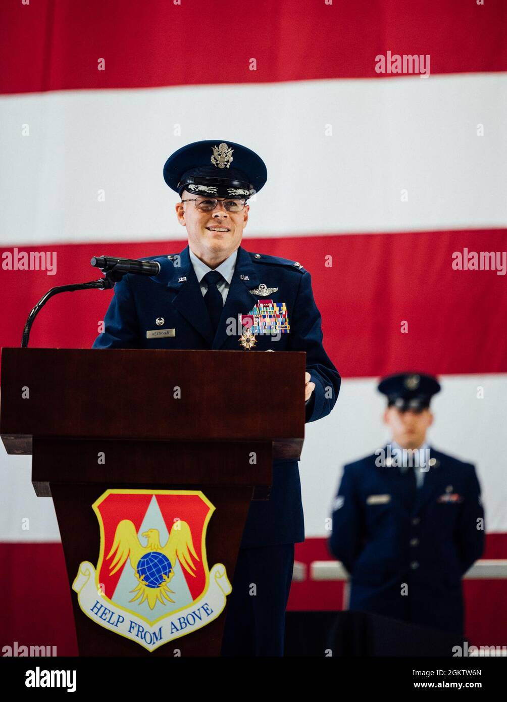 Col. Scot Heathman, outgoing 375th Air Mobility Wing commander ...