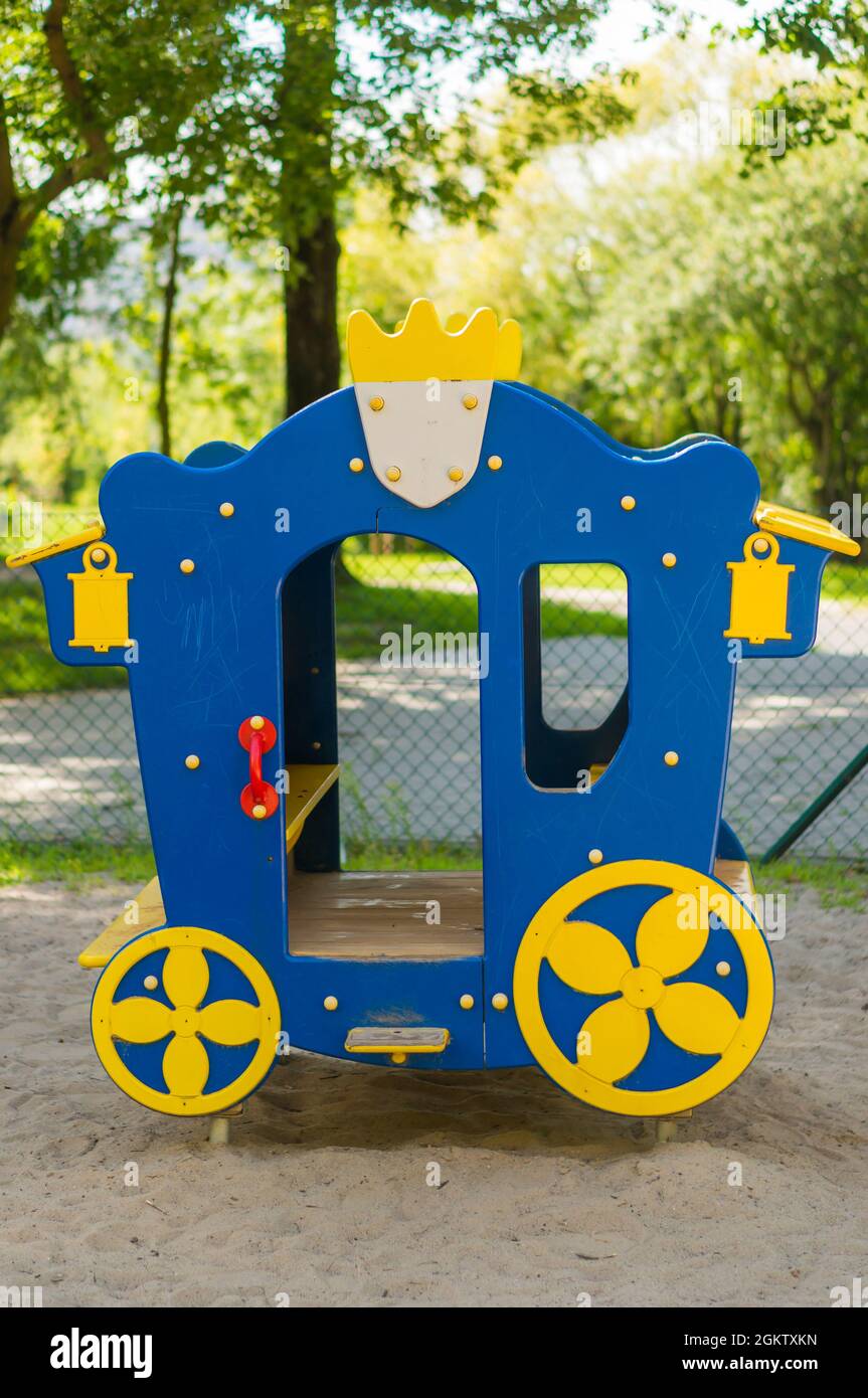 Carriage for kids hi-res stock photography and images - Alamy