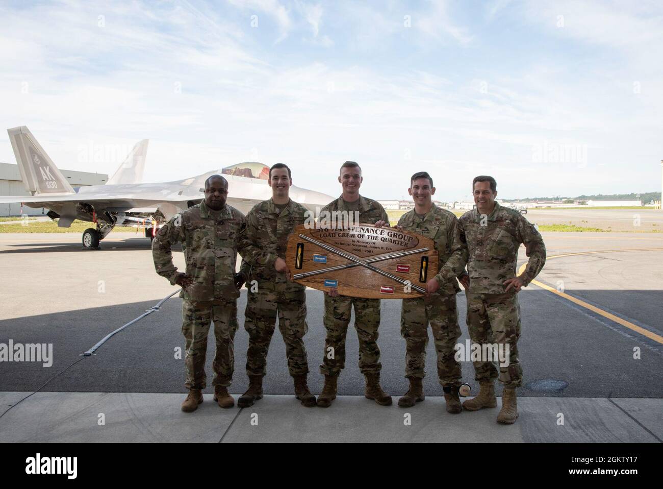 525th aircraft maintenance unit hi-res stock photography and images - Alamy