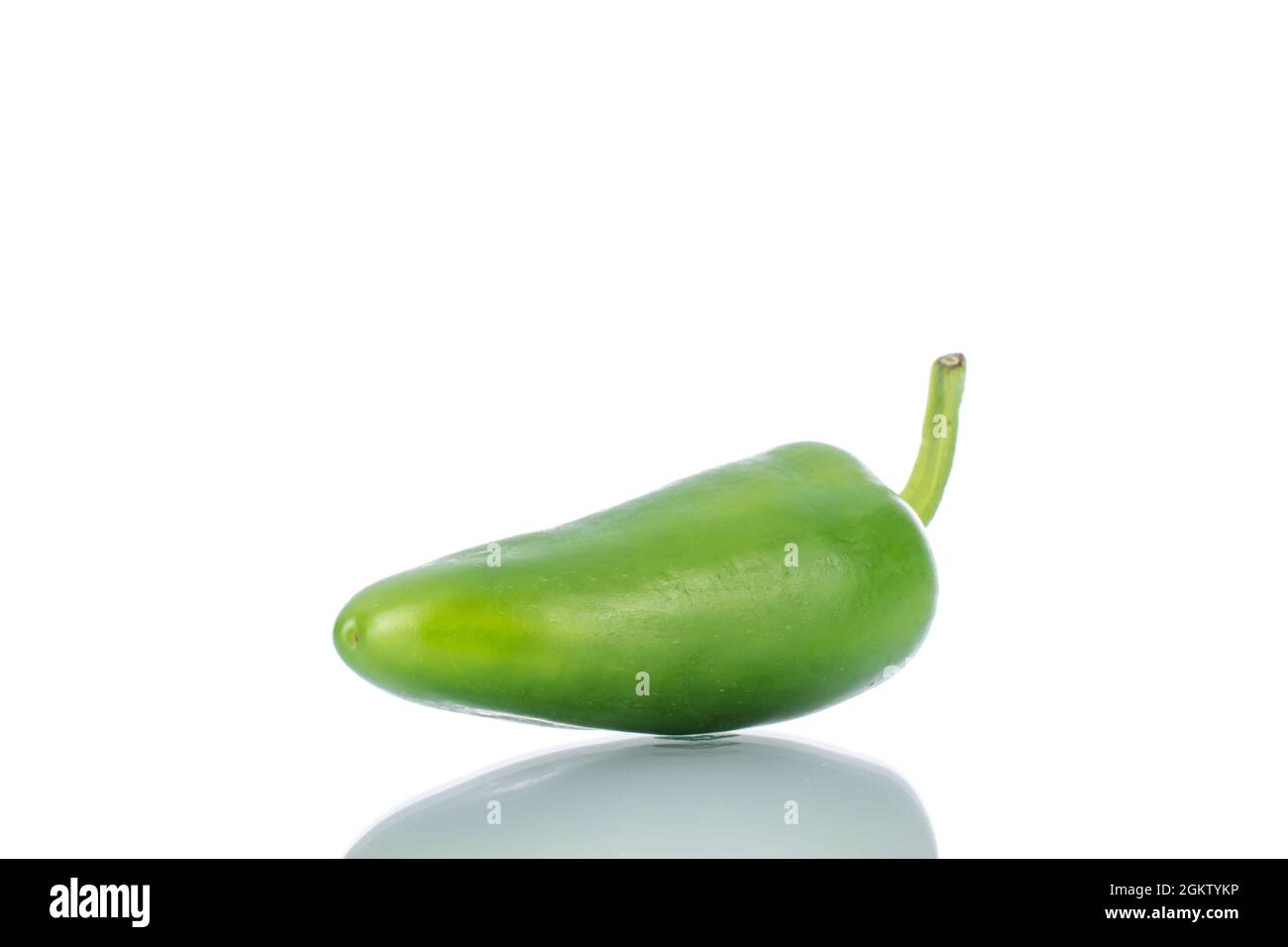 One green spicy pepper pod, close-up, isolated on white Stock Photo - Alamy