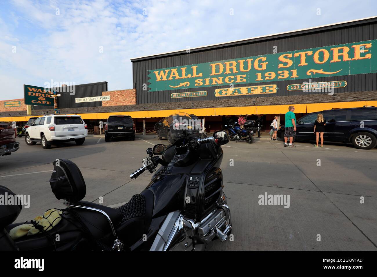 Exterior view of Wall Drug Store.Wall.South Dakota.USA Stock Photo - Alamy