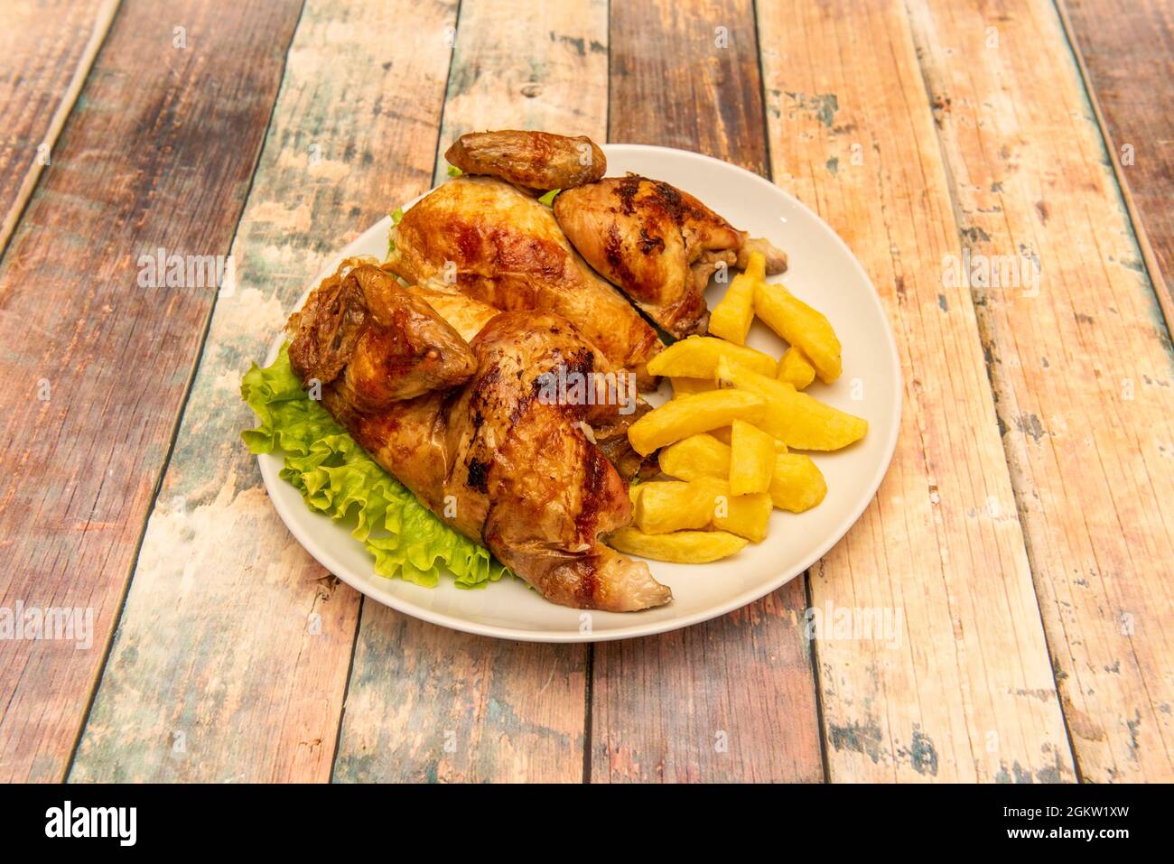 Crispy rotisserie chicken hi-res stock photography and images - Alamy