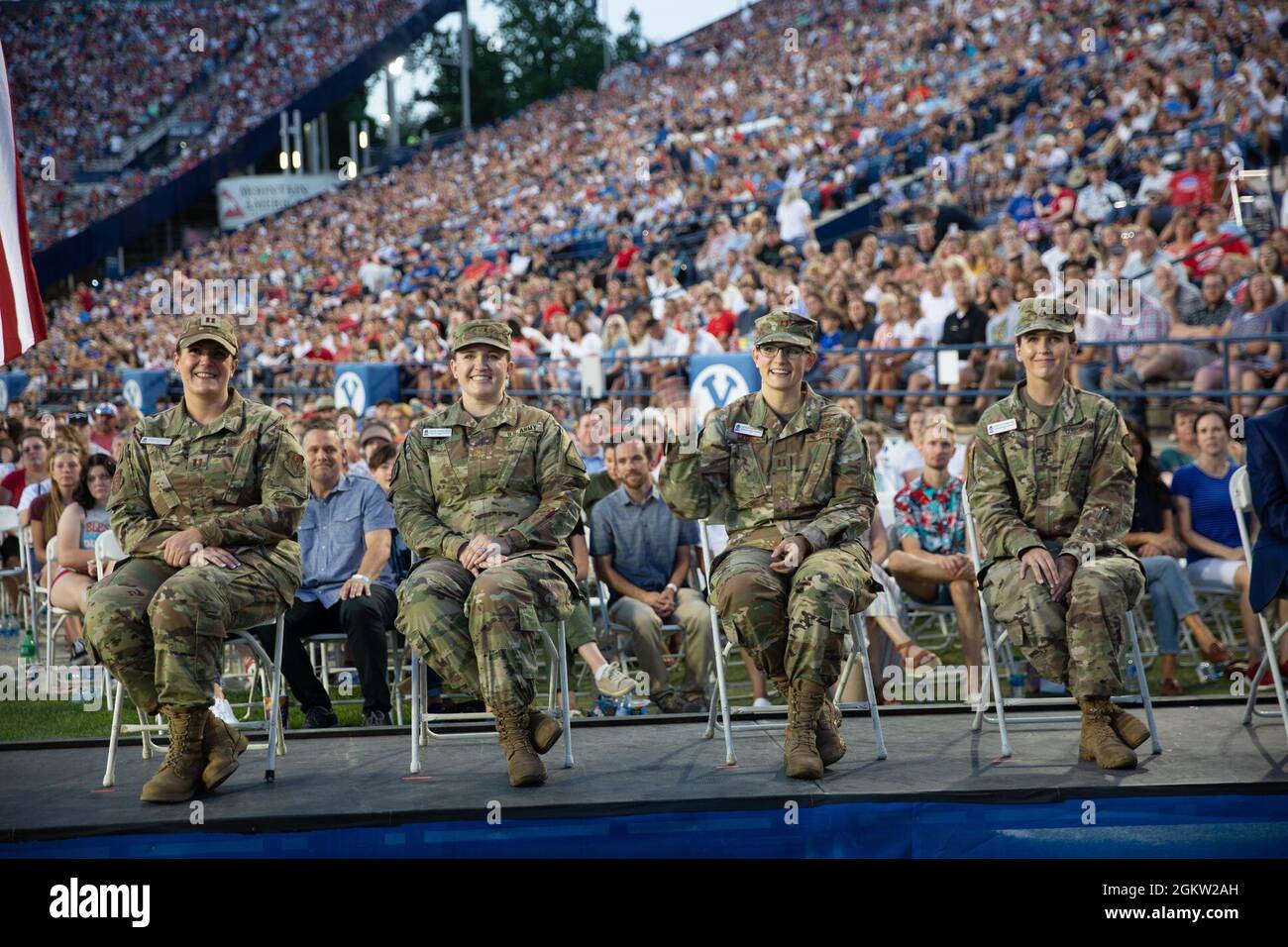 The five Puro sisters, all five currently serve in the military with ...