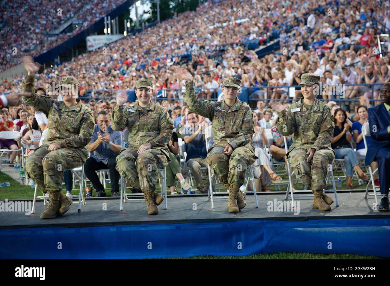 Five puro sisters hi-res stock photography and images - Alamy