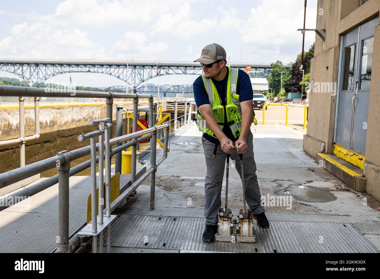 Robet Nedley, a lock operator for the U.S. Army Corps of Engineers ...