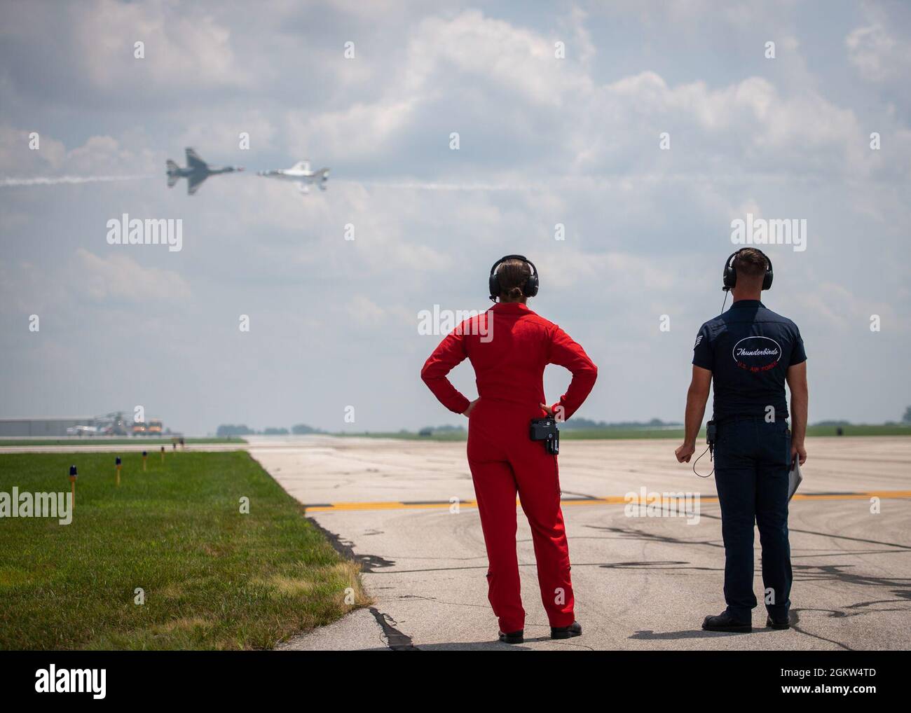 Capt. Katie Moorkamp, United States Air Force Air Demonstration ...