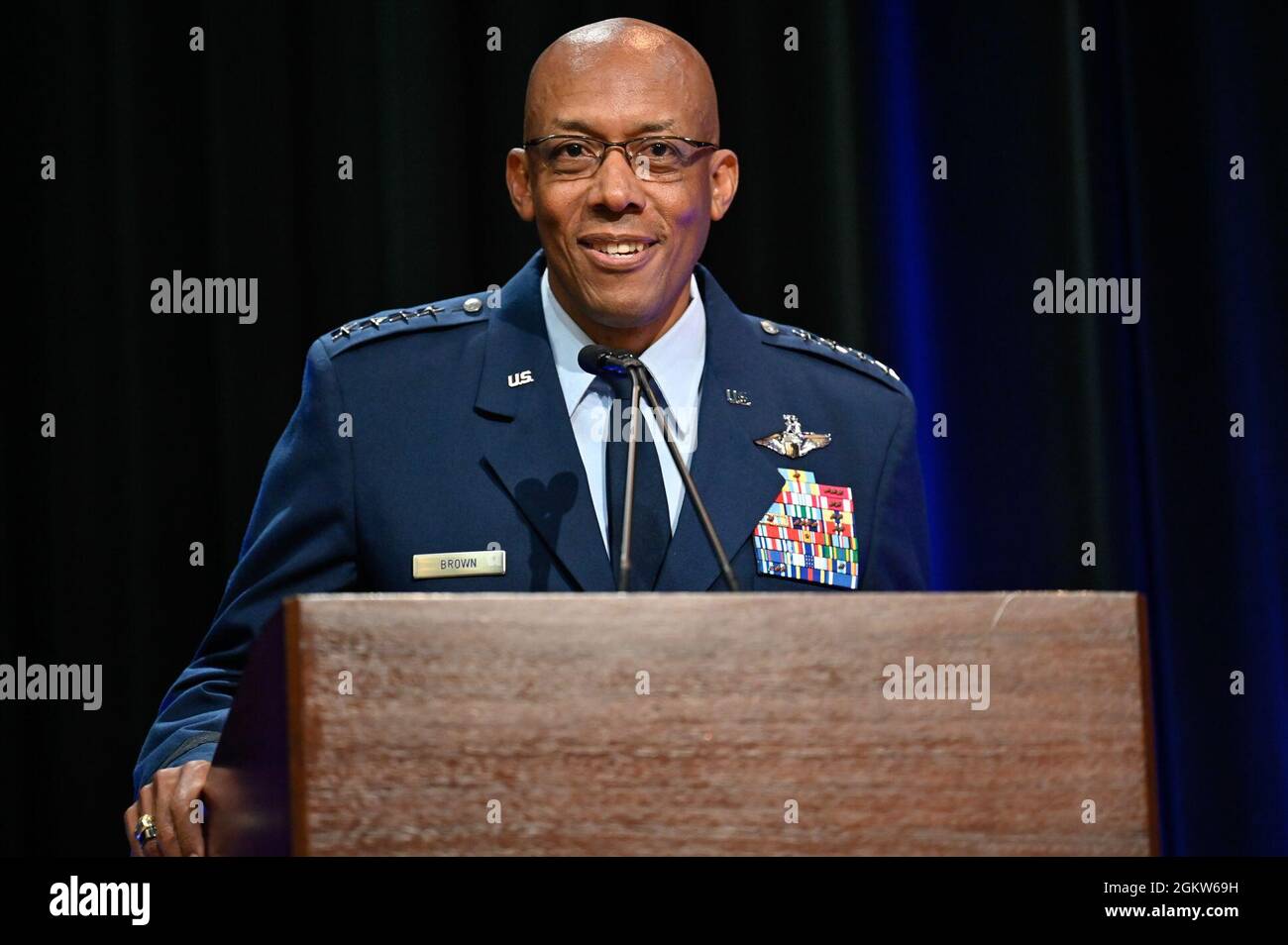 Timothy fay hi-res stock photography and images - Alamy