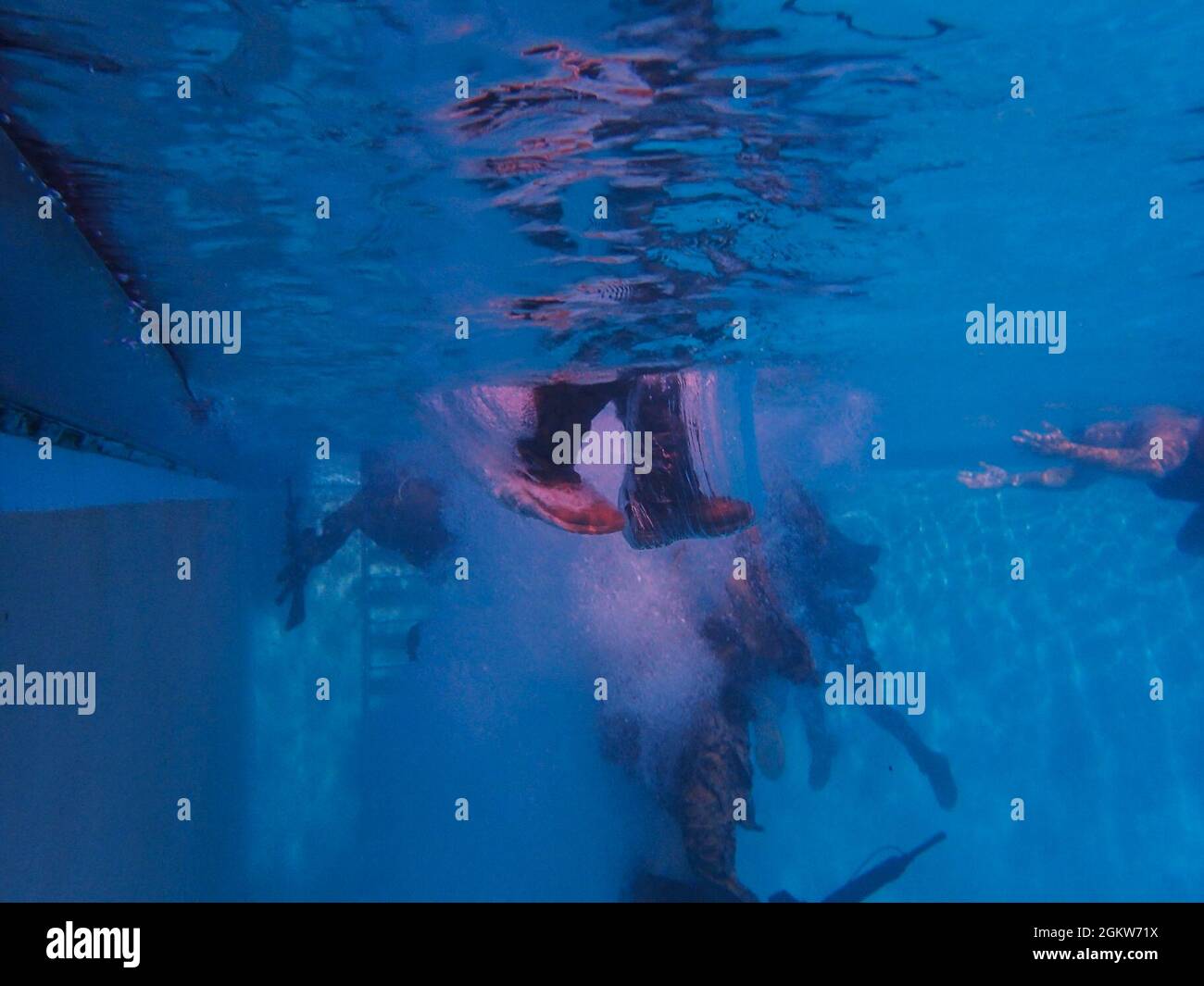 Usmc swim hi-res stock photography and images - Alamy