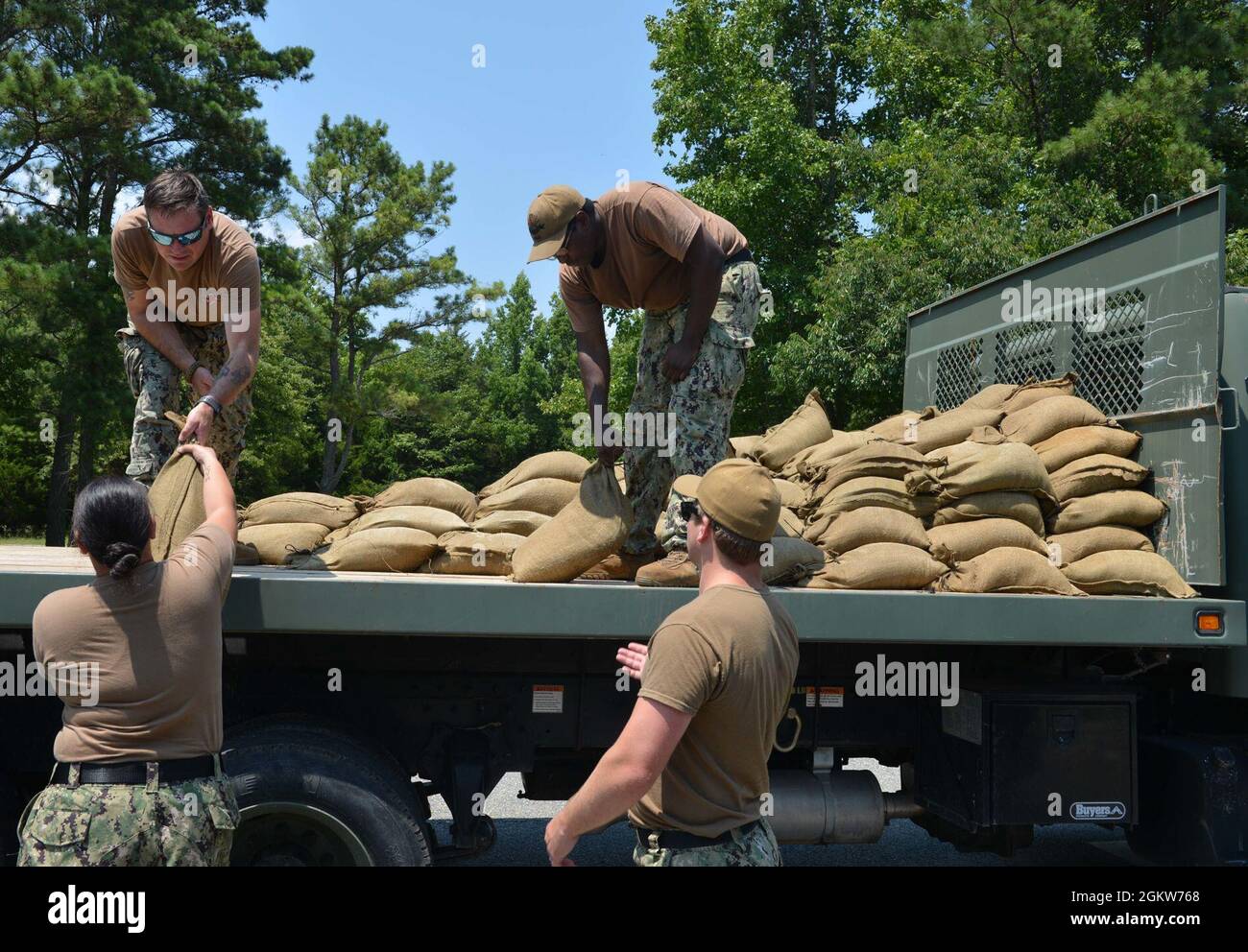 Navy expeditionary logistics support group hi-res stock photography and ...