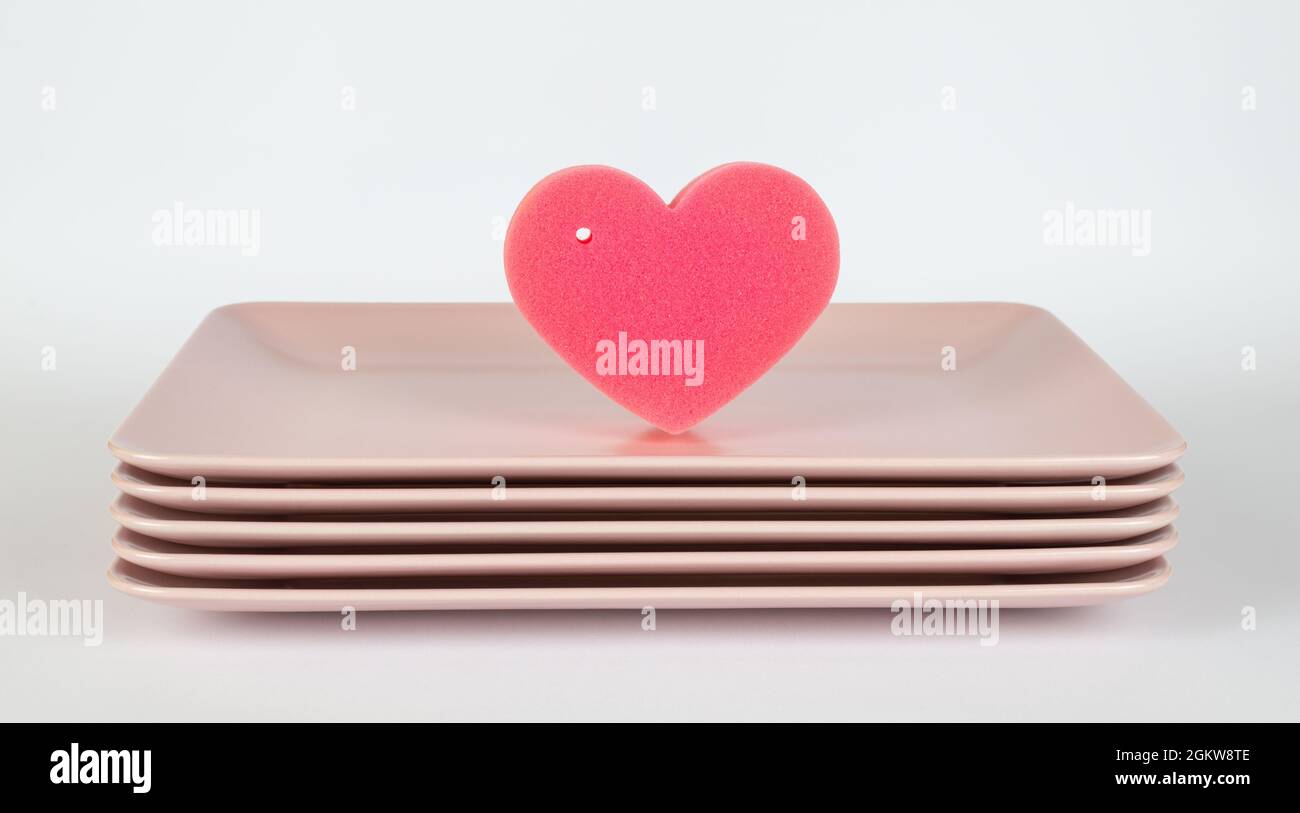 Heart shape sponge hi-res stock photography and images - Alamy