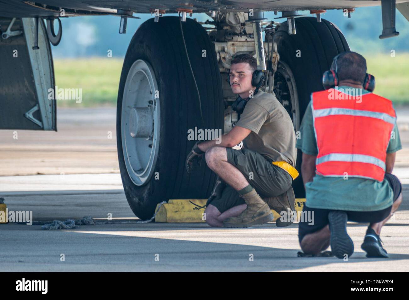 U.S. Airman 1st Class Seth Bassett, 2d Aircraft Maintenance Squadron ...