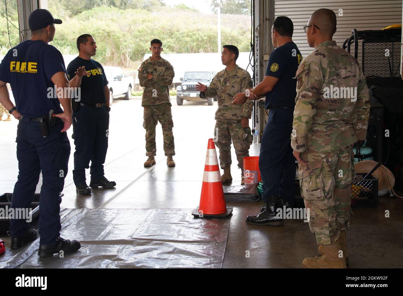 U.S. Army Capt. Nathaniel Calio¬¬ Hawaii National Guard, 93rd Weapons ...