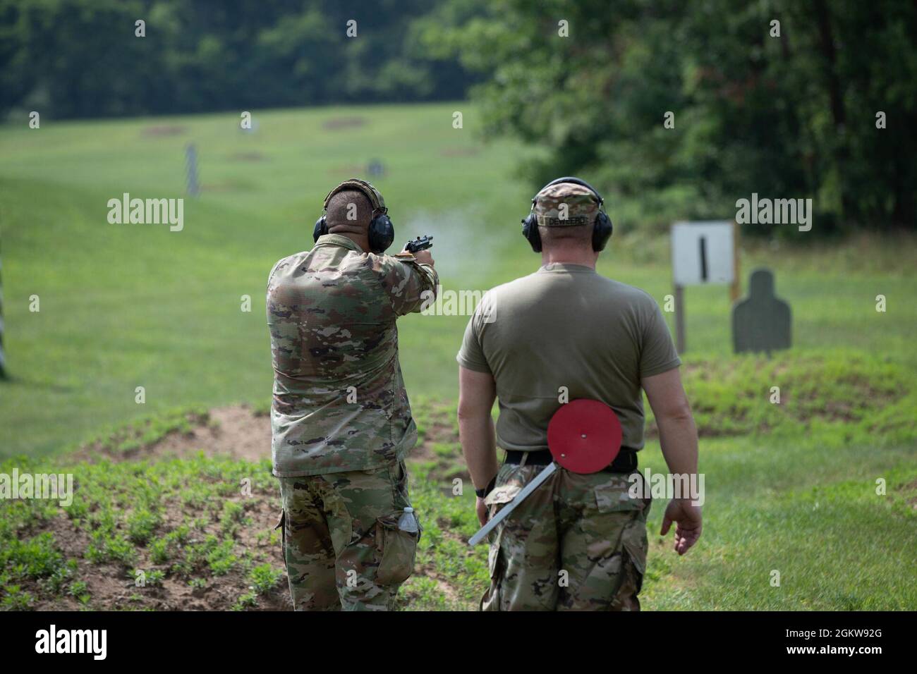 Annual weapons qualification hi-res stock photography and images - Alamy