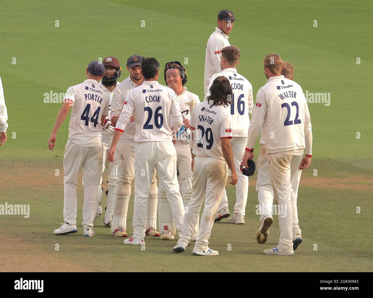 Professional cricket players hi-res stock photography and images - Alamy