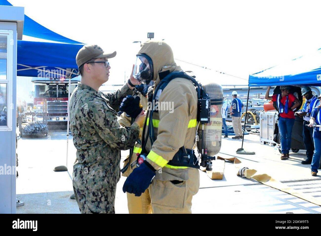 210707-N-VT299-1131-NORFOLK, Va. (July 7, 2021) Emergency responders ...