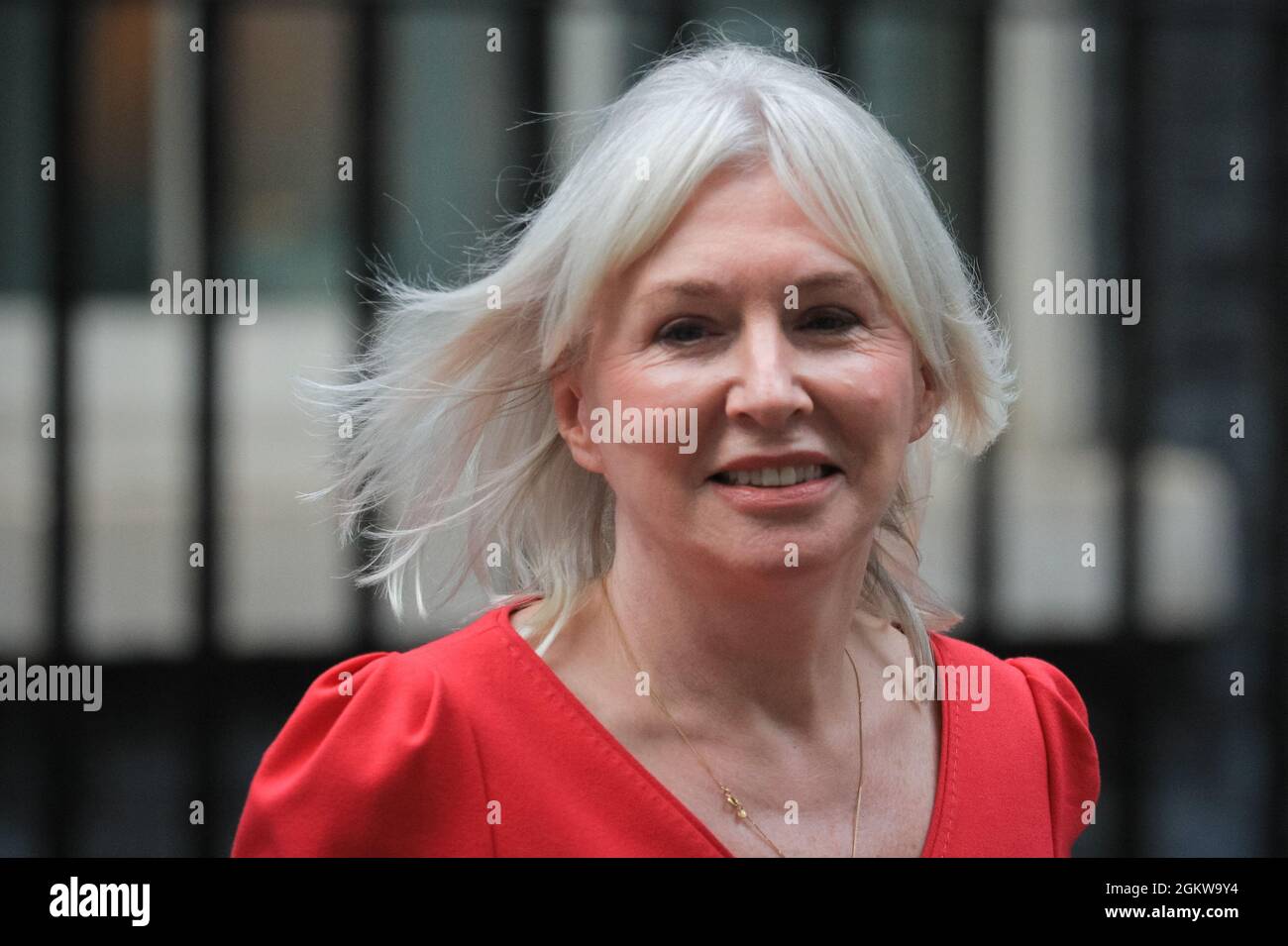Nadine dorries hi-res stock photography and images - Alamy