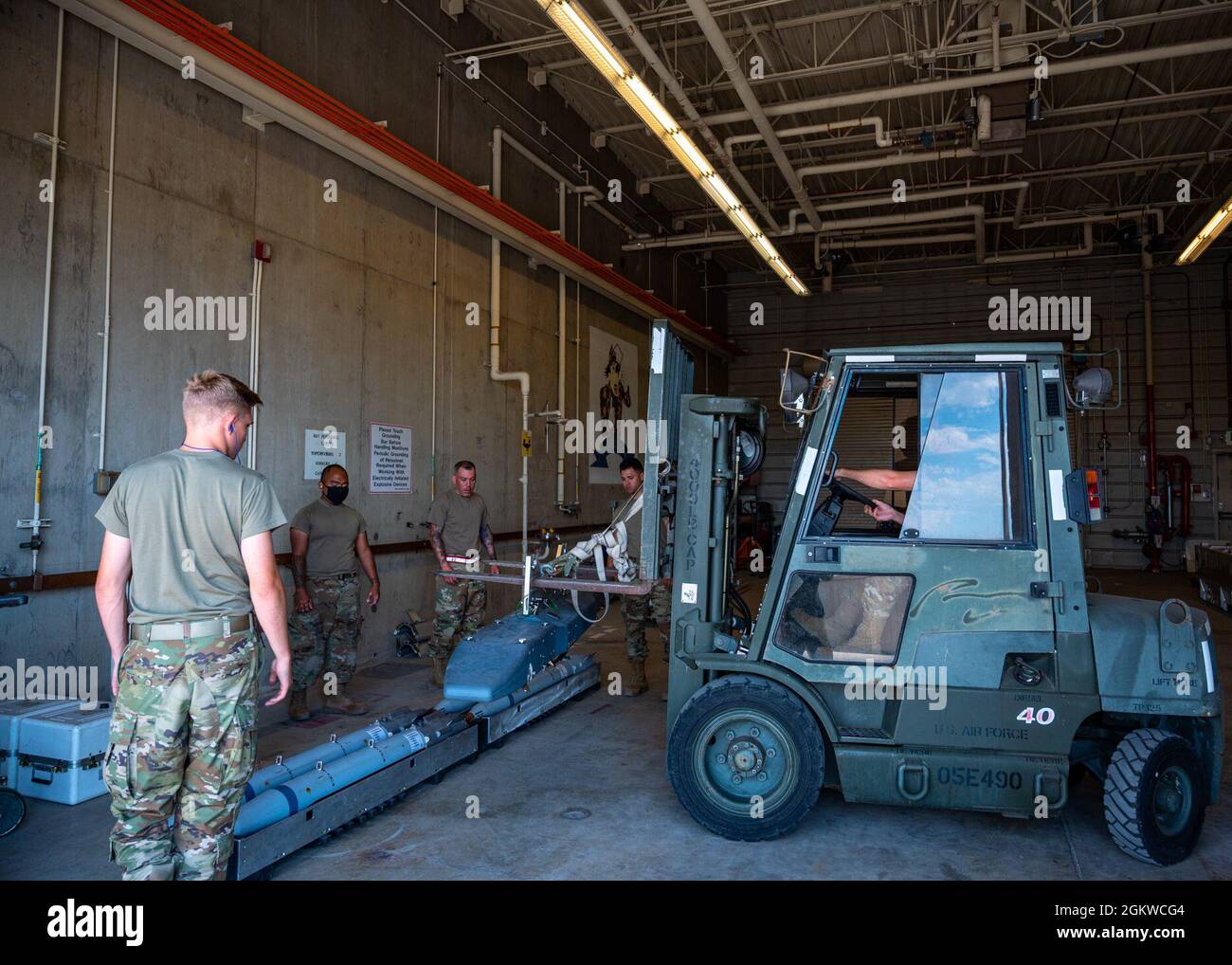 External rack hi-res stock photography and images - Alamy