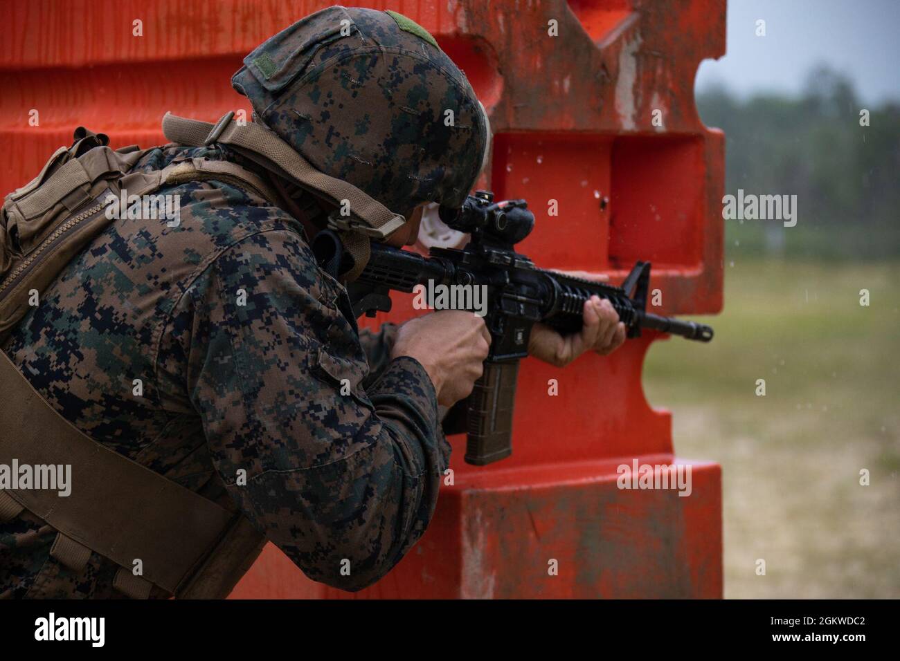 Marine combat training battalion mct hi-res stock photography and ...