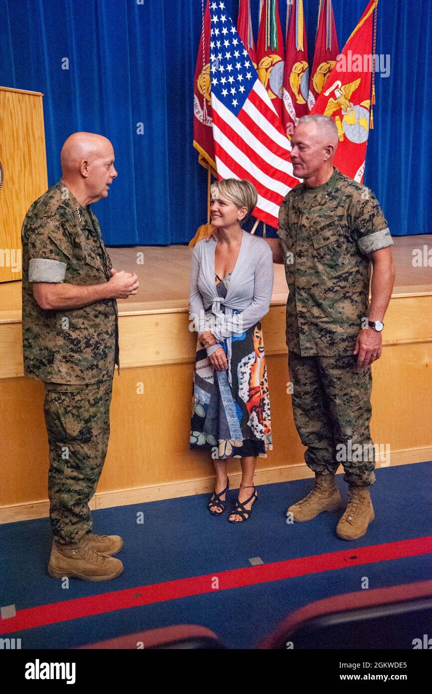 Marine corps installations command commander hi-res stock photography ...