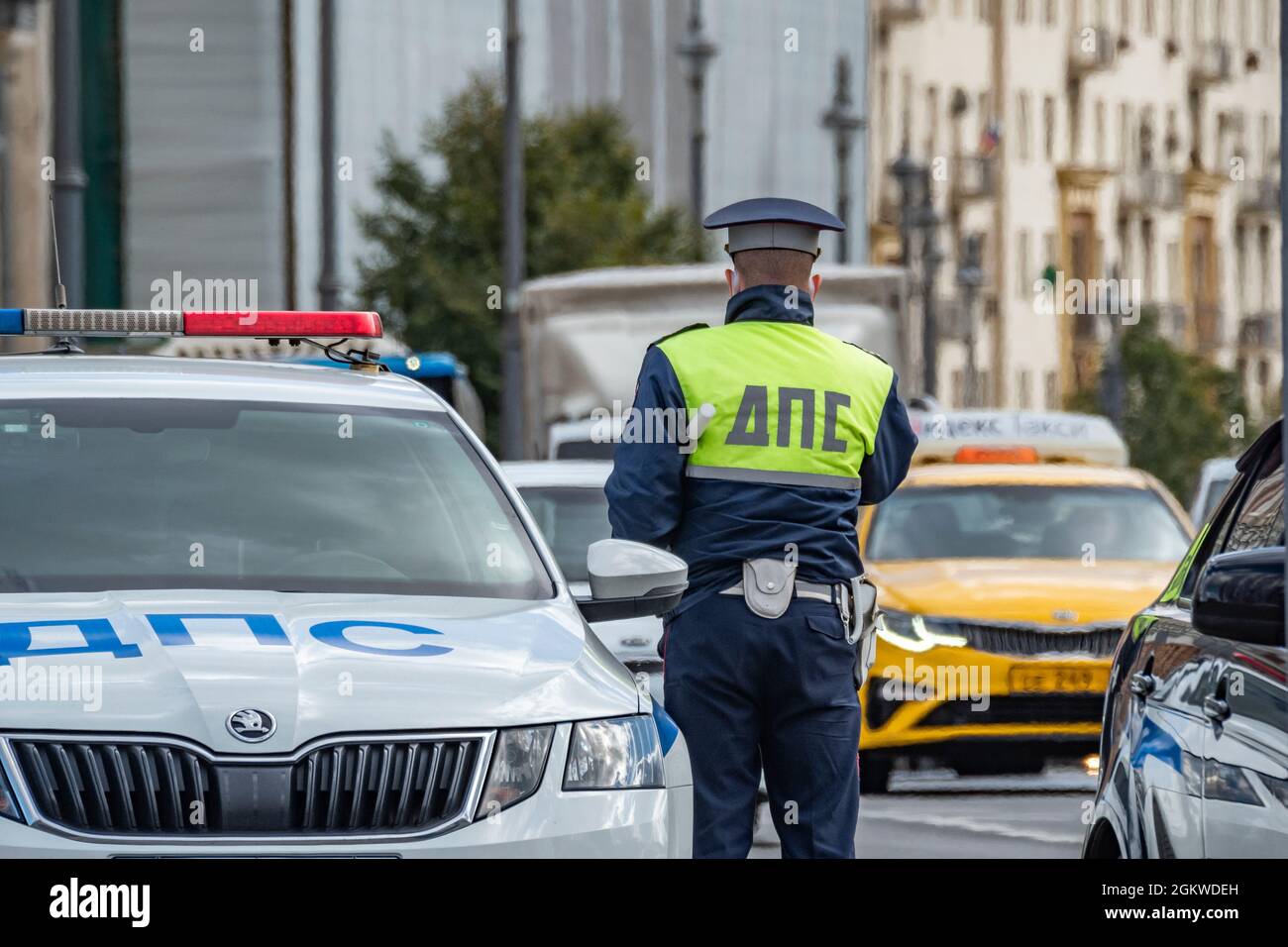 Russia, Moscow. A traffic police officer in a street Stock Photo - Alamy