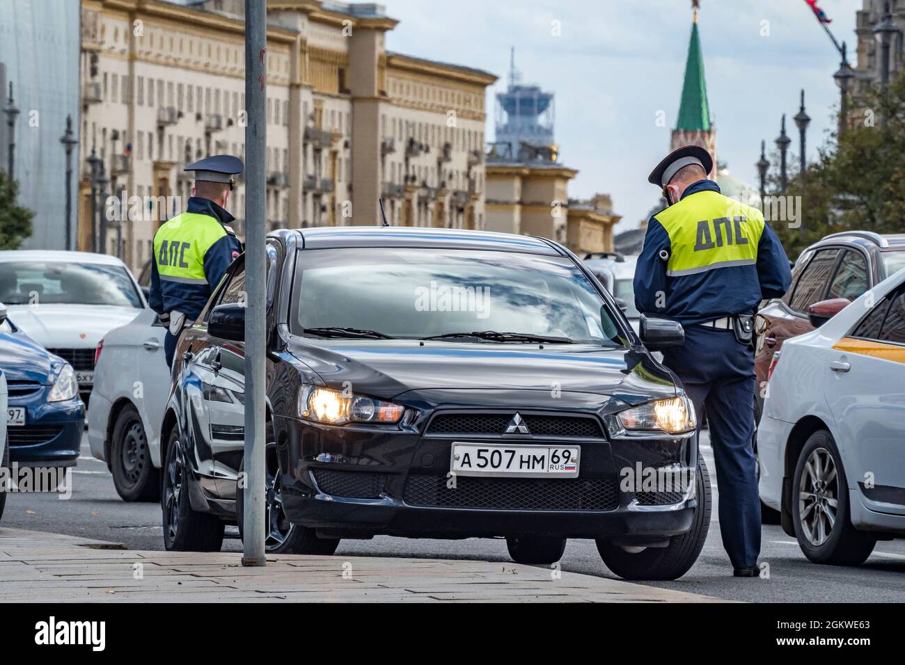 Russia, Moscow. Traffic police officers in a street Stock Photo - Alamy