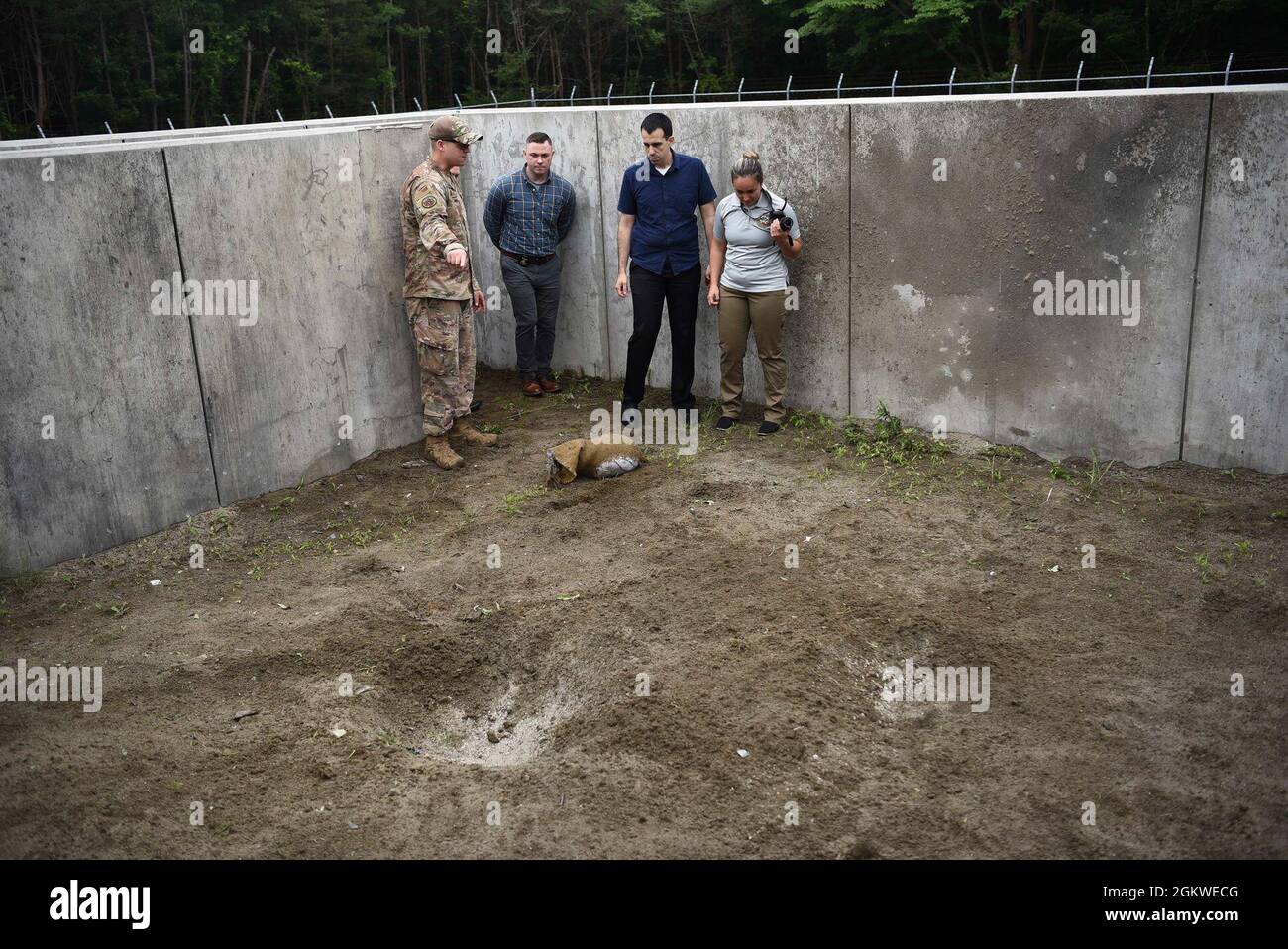 U.S. Air Force Master Sgt. David Dickie, 35th Civil Engineer Squadron ...