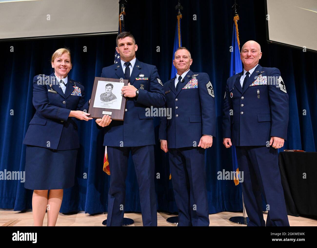 U.S. Air Force Staff Sgt. Derek Reid from the 109th Airlift Wing ...
